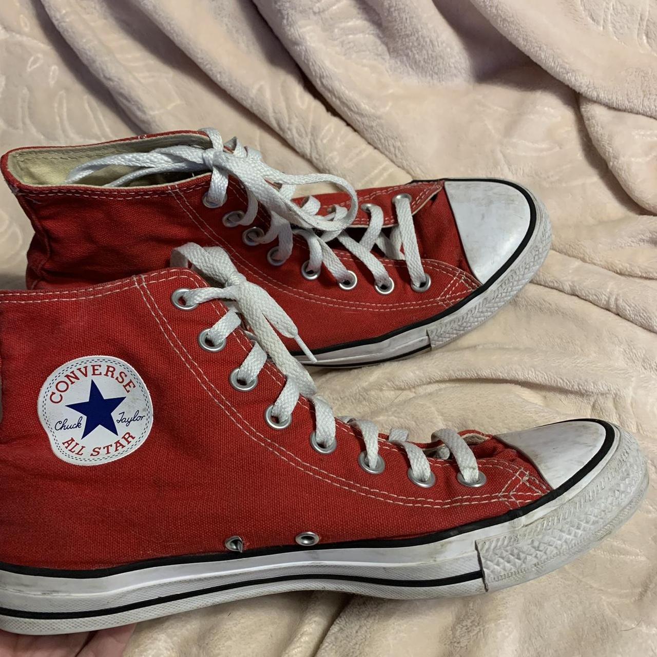 Cute grunge cherry red converse - Depop