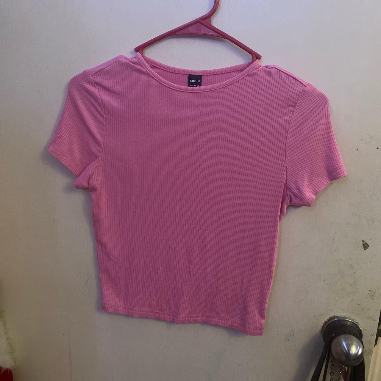 cute pink rib knit cropped T shirt, is a M and is... - Depop