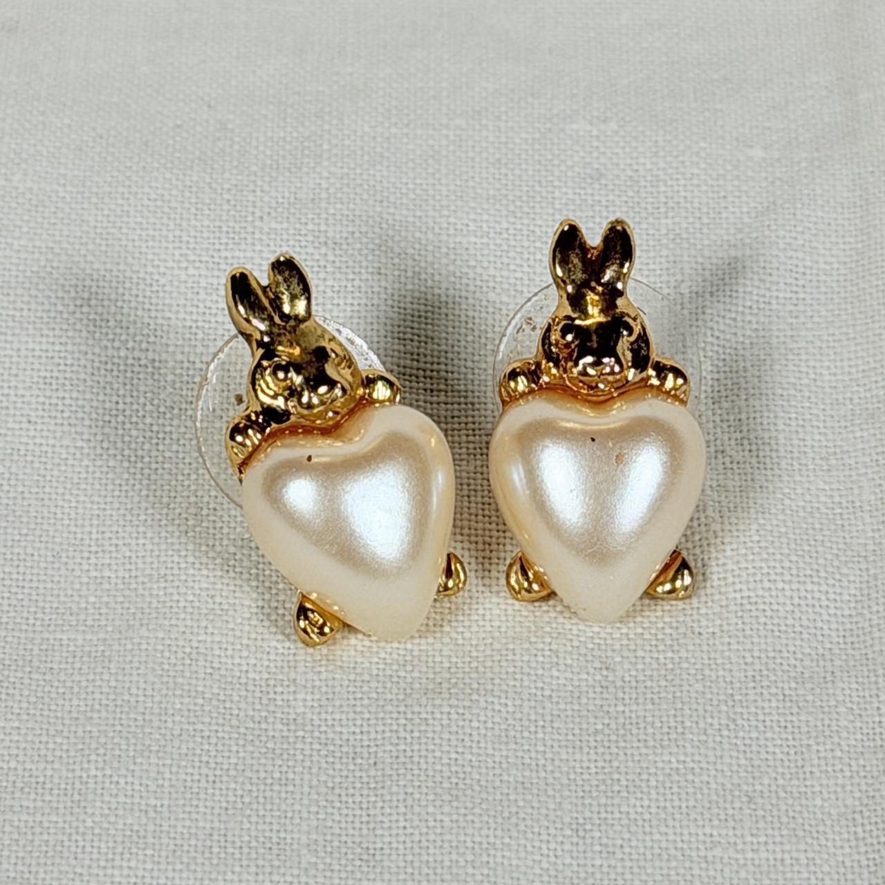 Vintage gold bunny and pearl earrings Hey guys!... | Depop