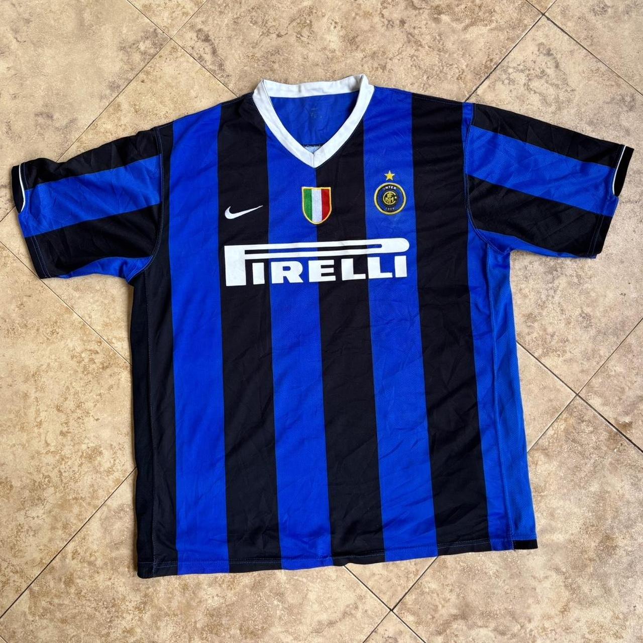2006/2007 Inter Milan “Ibrahimovic” home kit Size... - Depop