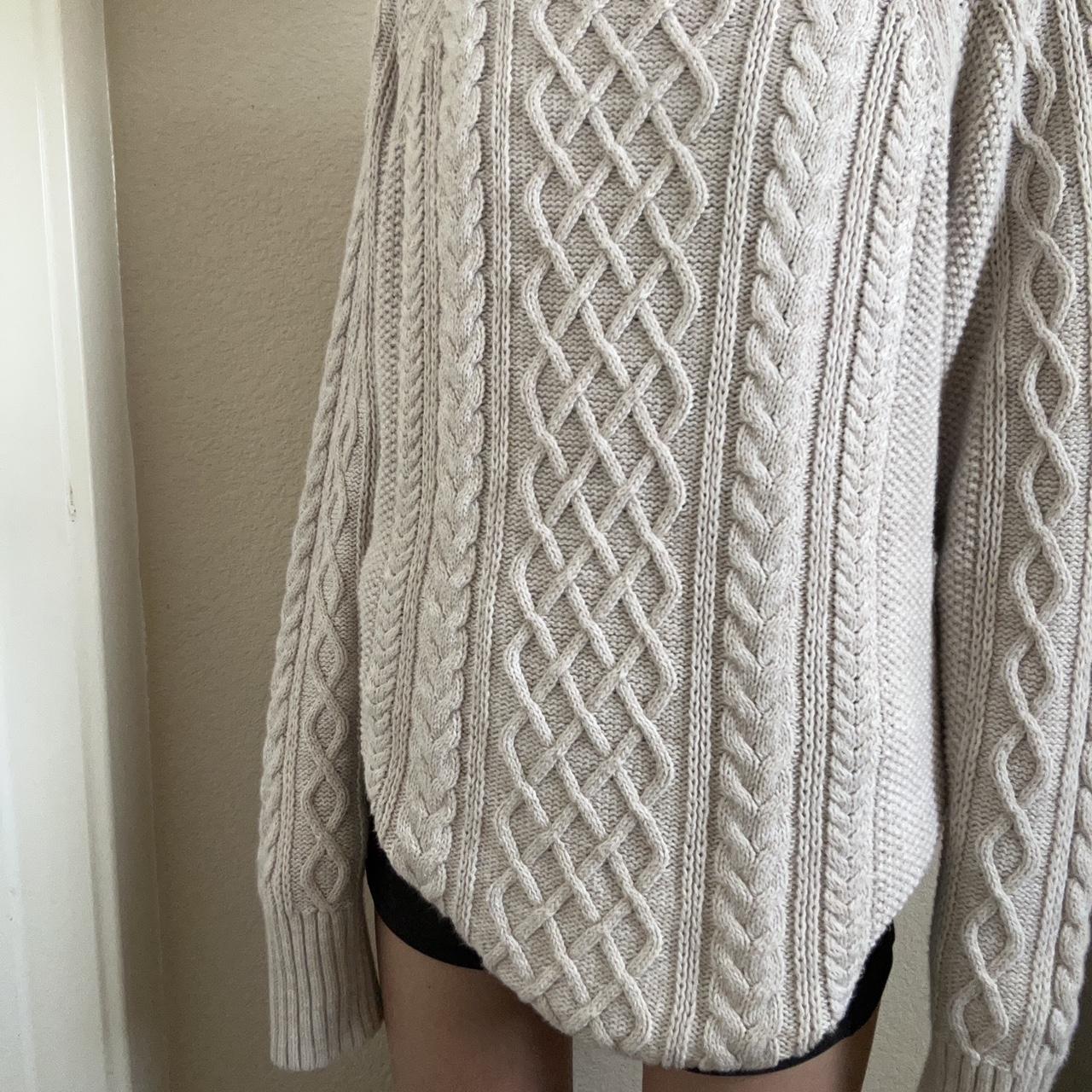 GAP cozy white cable-nit sweater #rorygilmoresweater - Depop