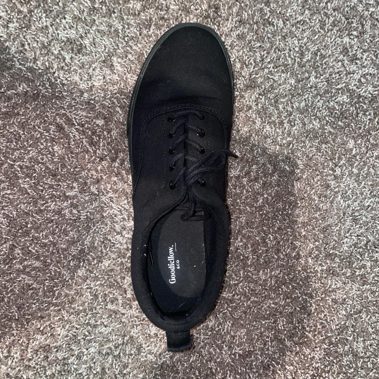Goodfellow & Co Low-Cut Sneakers Only worn once,... - Depop