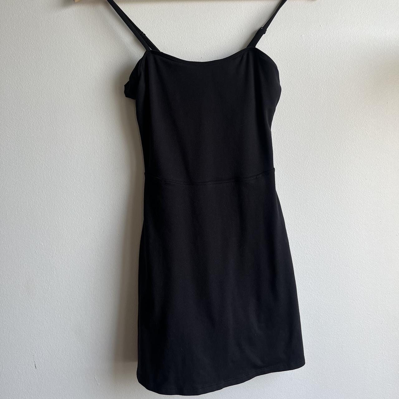 Alo Yoga Women's Black Dress | Depop