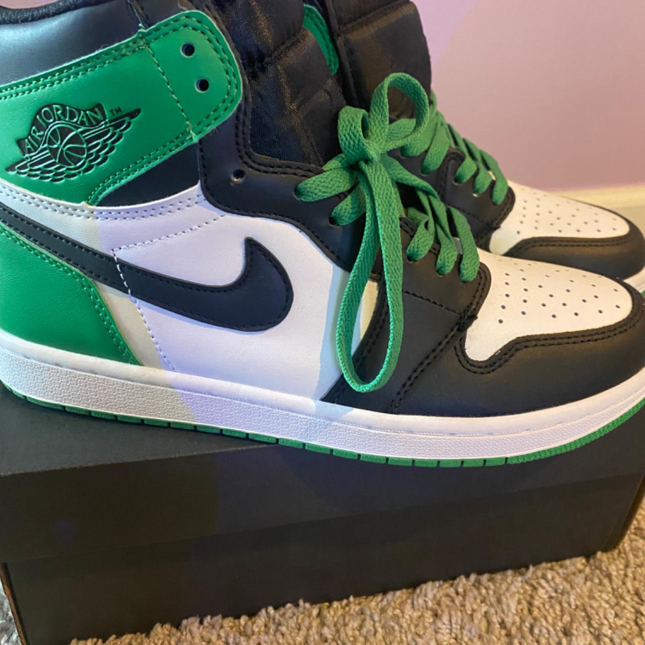 Air Jordan 1 Retro High Tops Green Jordan 1 retro... - Depop