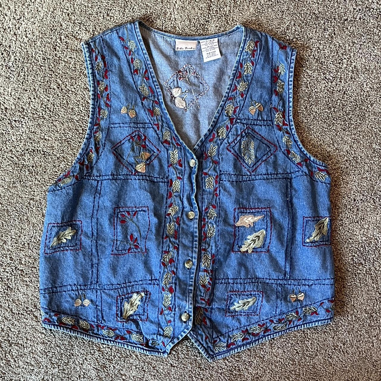 Adorable grandma vest with embroidery , size XL... - Depop
