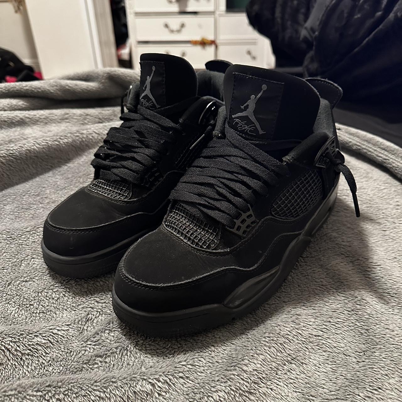Black Cat 4s Size 9.5 Worn 4 times Throw me offers - Depop