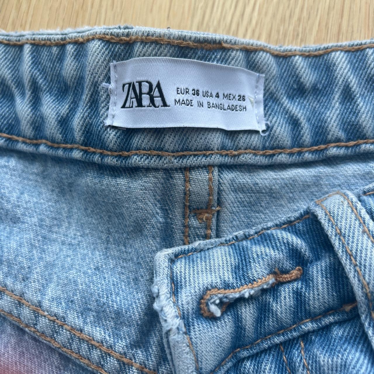 High rise Zara jean mom shorts A bit tight around... - Depop