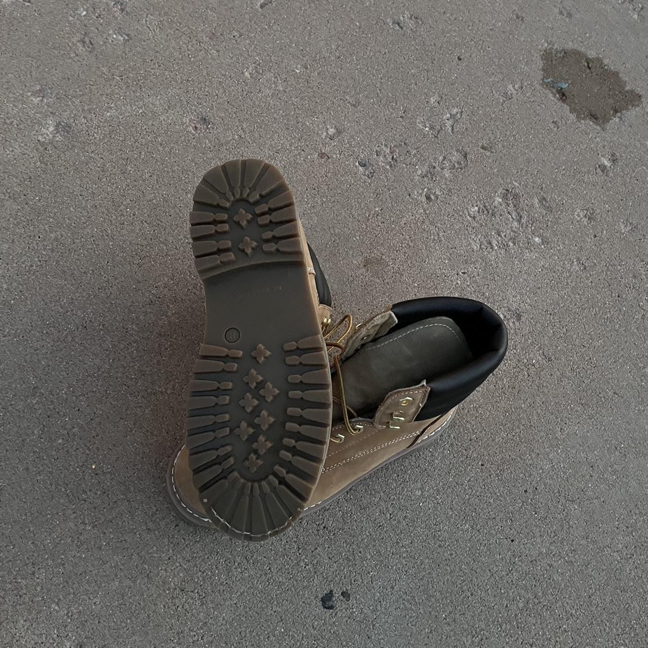 mens SEARS boots(look just like timberlands) SIZE-... - Depop