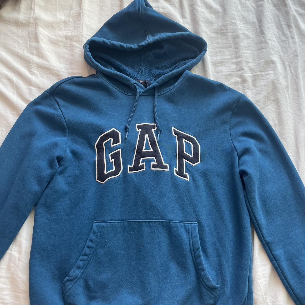 🦋Very comfy Blue GAP jumper🦋 size small but fit... - Depop