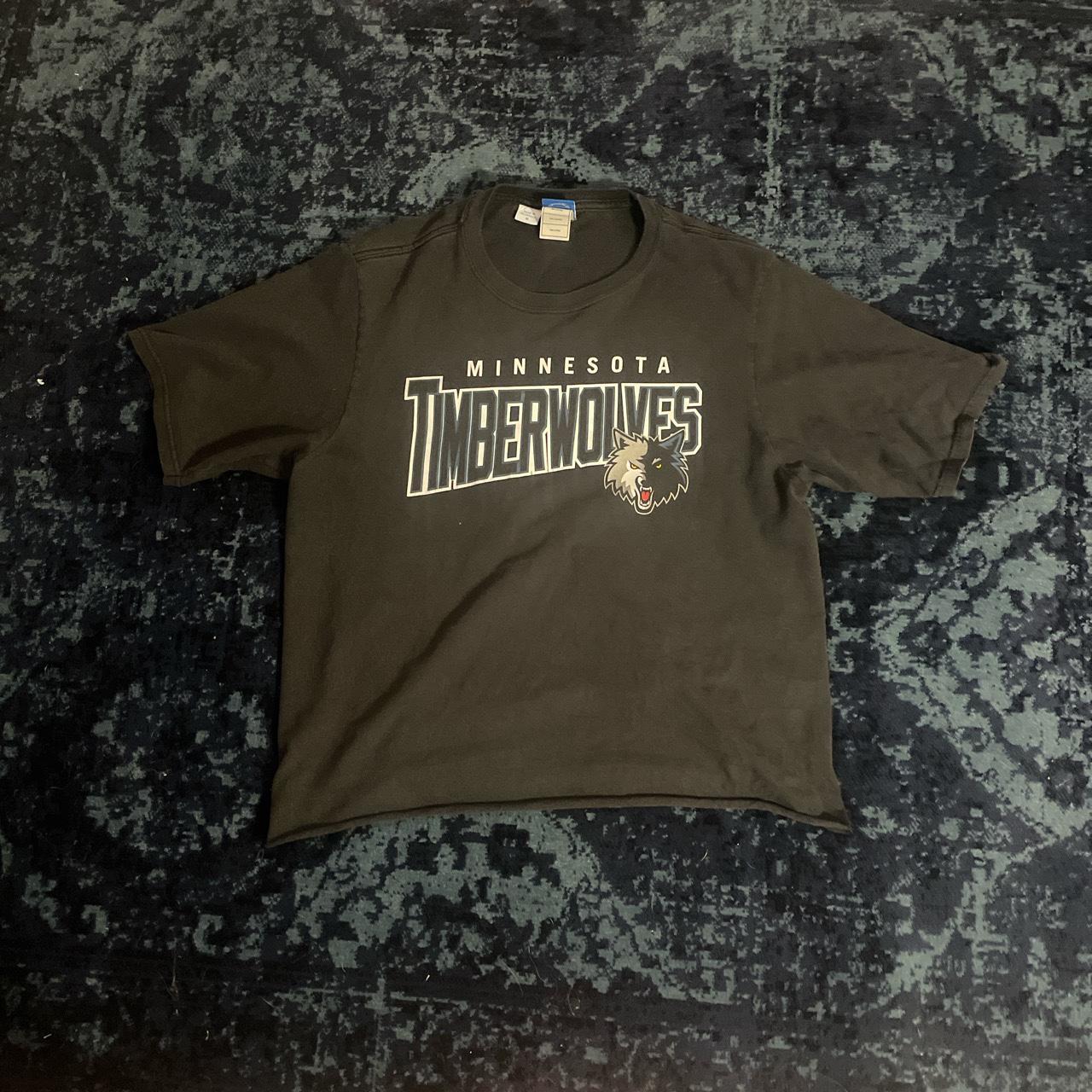 Vintage Cropped Minnesota Timberwolves Tee Great... - Depop