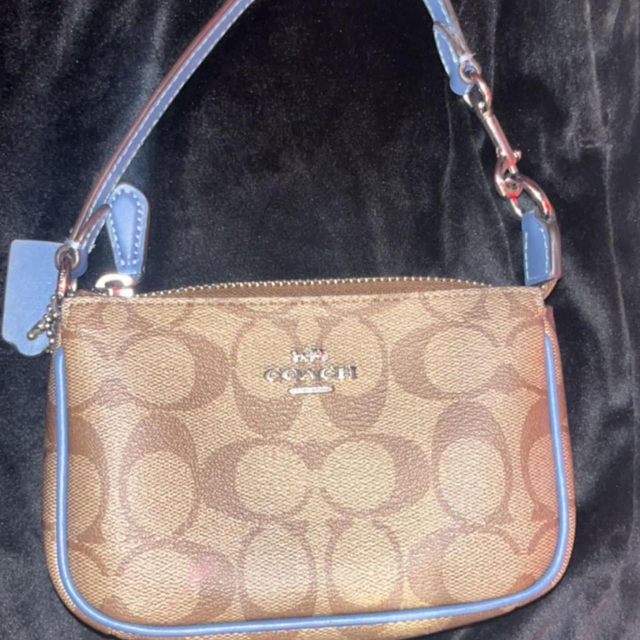 coach small wristlet/ small hand purse - Depop