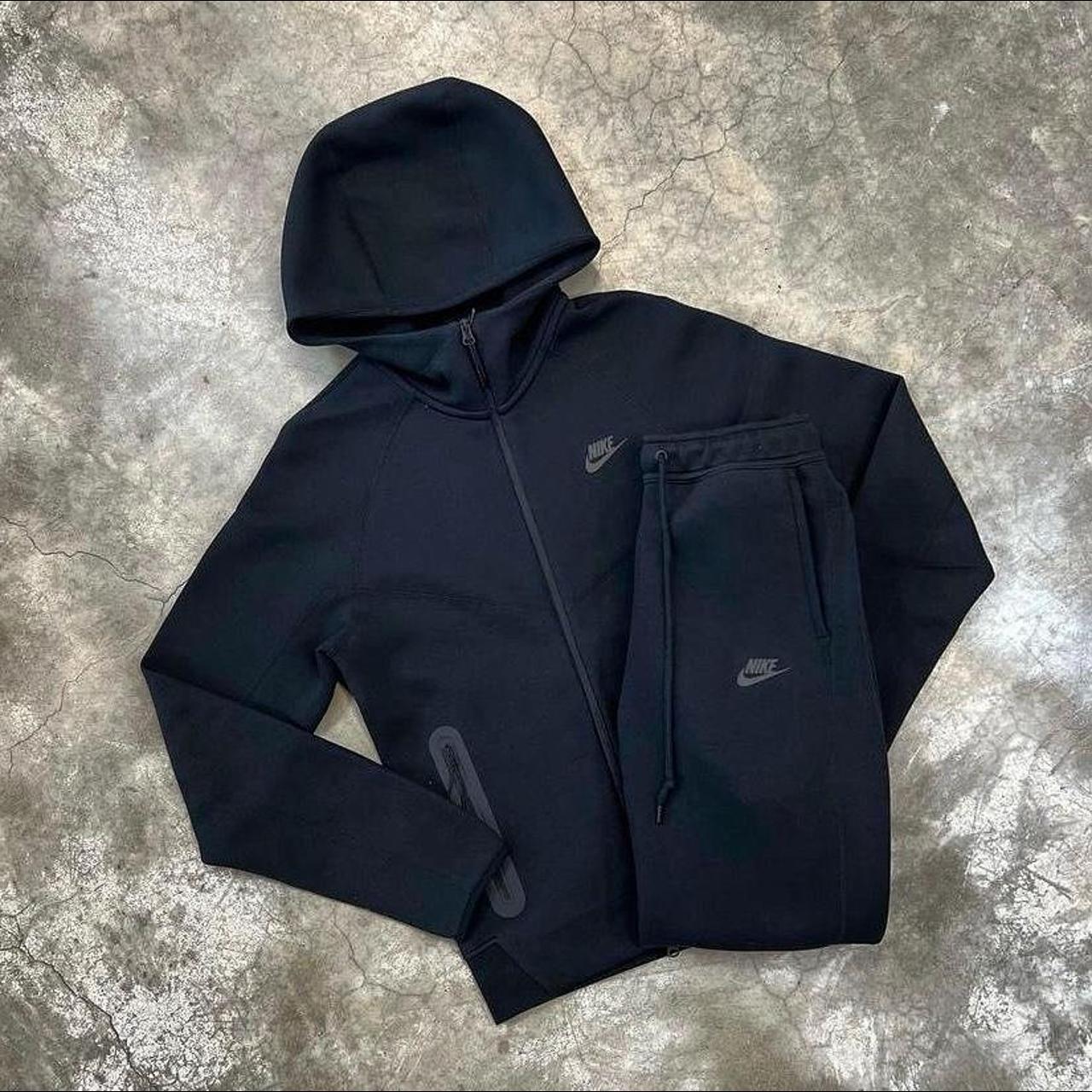New season tech fleece full set with tags - Depop