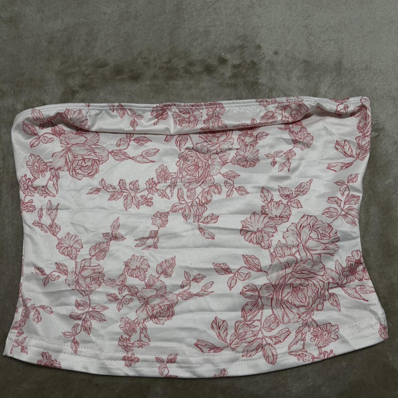 Cute Ditsy Floral Tupe Top Brand new Never worn Size... | Depop