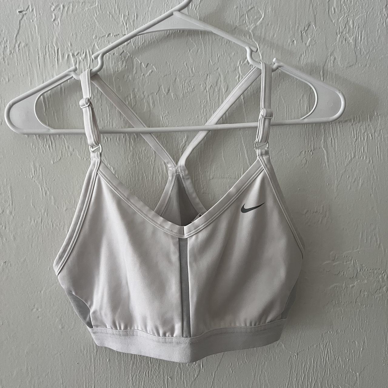 Nike Razorback White Sports Bra - Depop