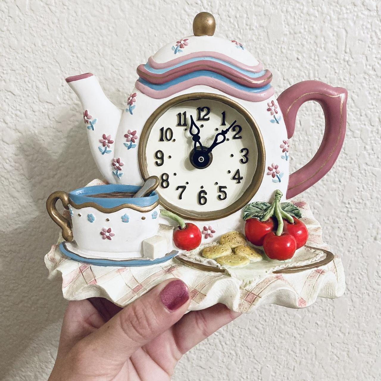 Vintage cottagecore desk /table clock teapot ️🌼🌿in... - Depop