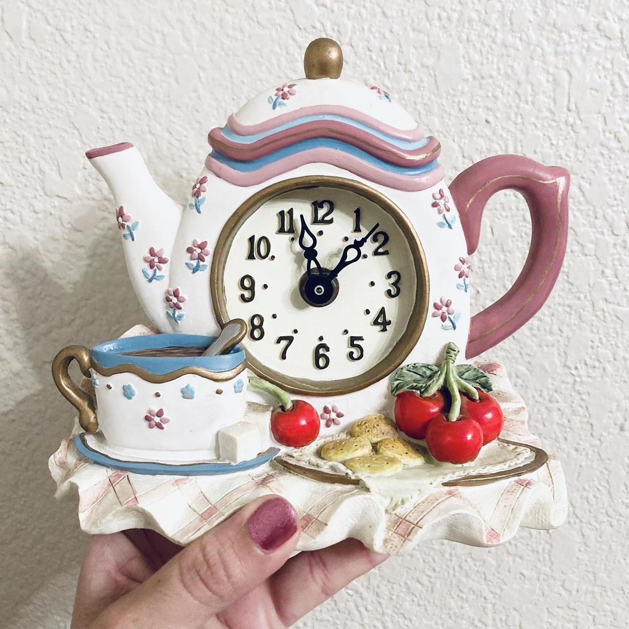 Vintage cottagecore desk /table clock teapot ️🌼🌿in... - Depop