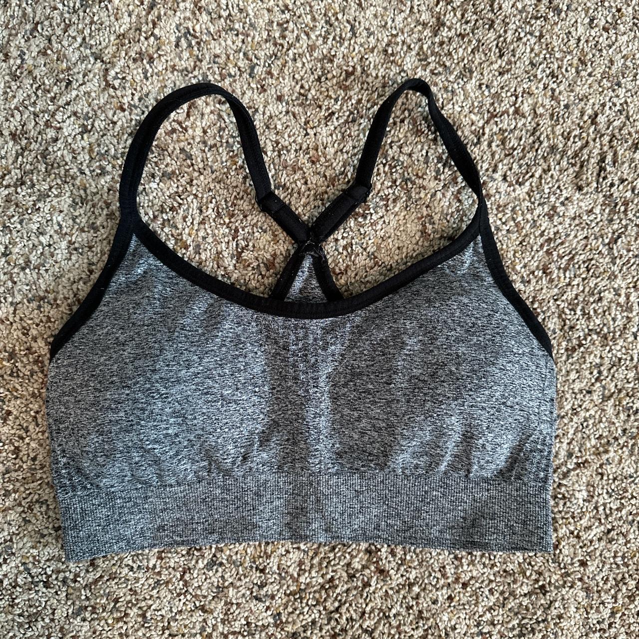 grey sports bra - Depop