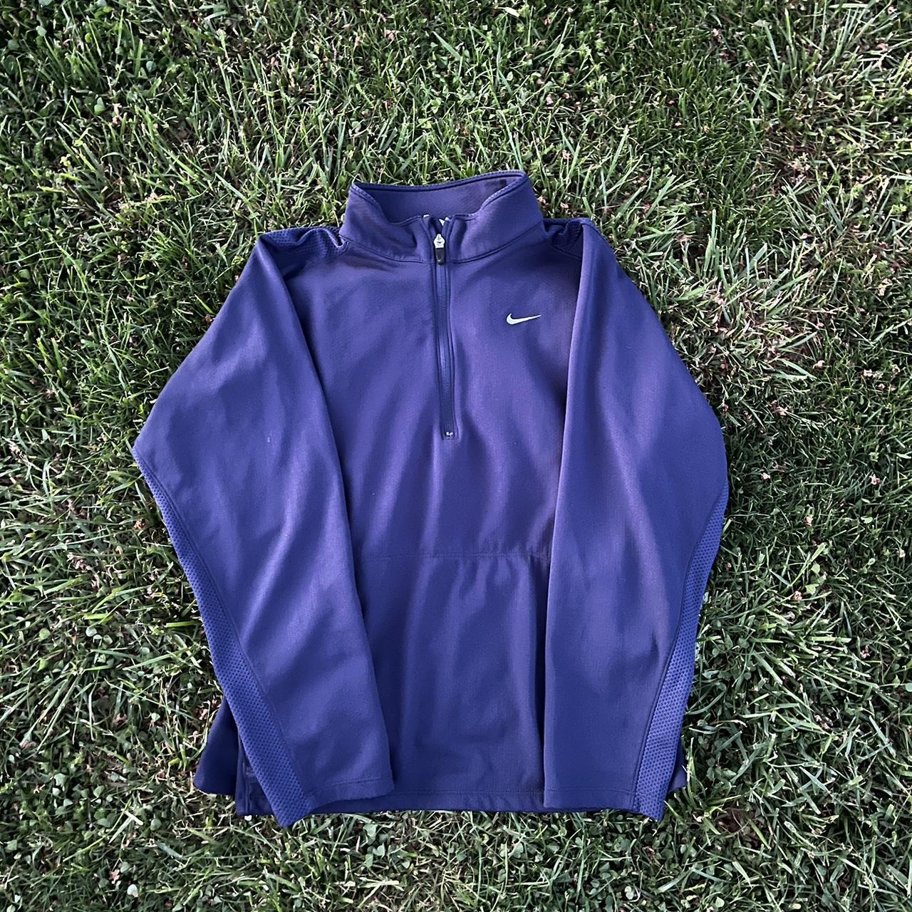 nike dri fit quarter zip size medium no flaws - Depop