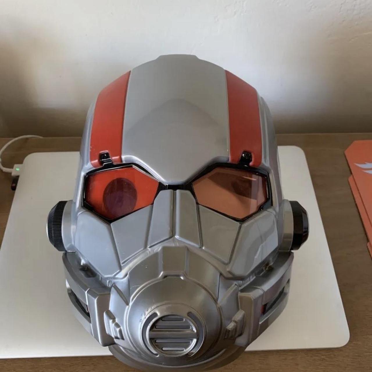 Marvel 3-in-1 Vision Mask Ant-Man & Wasp 10” Hasbro... - Depop