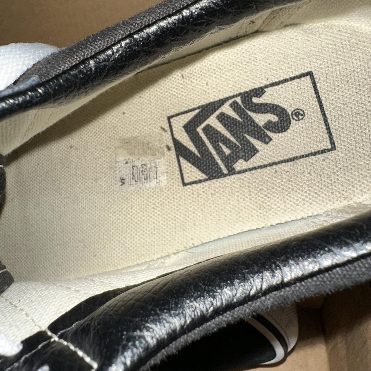 Old Skool Black/White Vans Size:6 men’s/7.5 women’s... - Depop