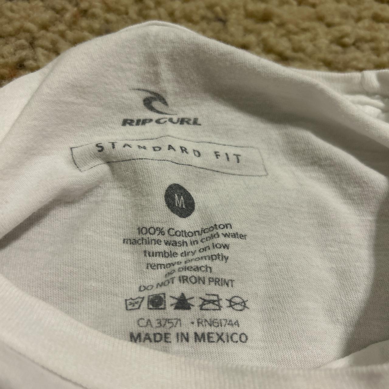 Vintage white graphic tee No flaws - Depop