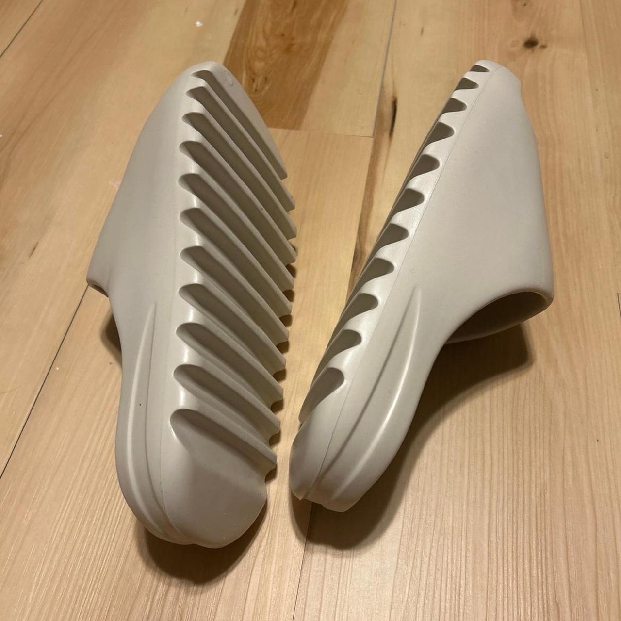 2022 White Yeezy slides size 10 - Depop