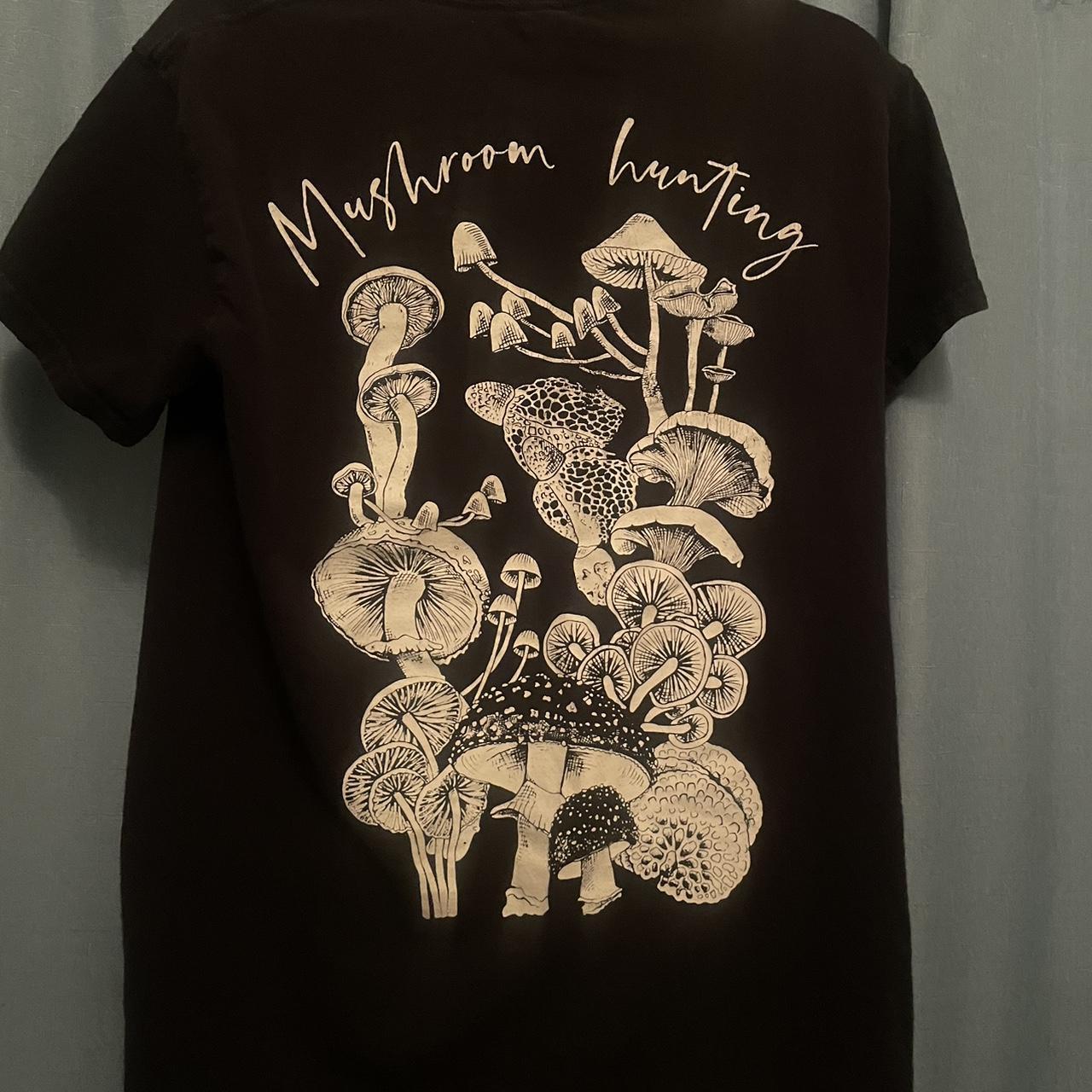 Dravus Graphic tee - Depop