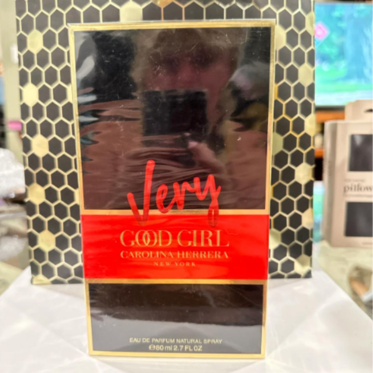 Carolina Herrera Very Good Girl Perfume 🌹 Womens... - Depop