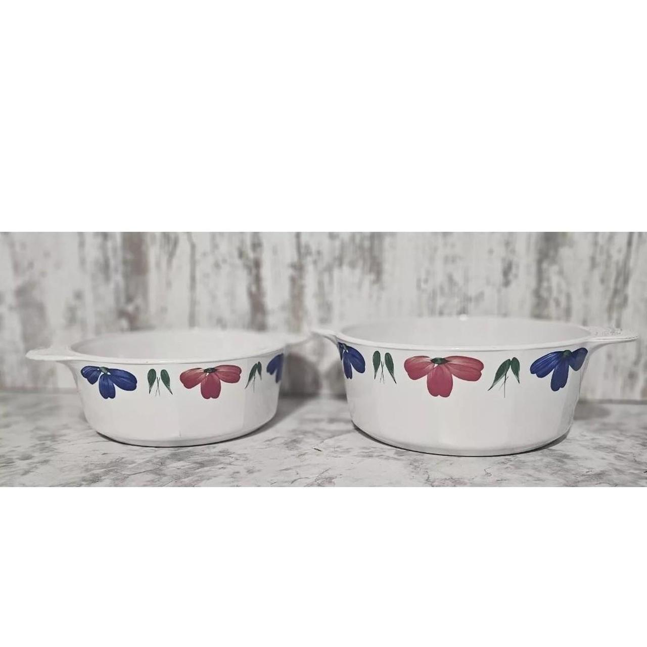 Vintage Corning Ware Round Casserole Dishes w Grab... | Depop