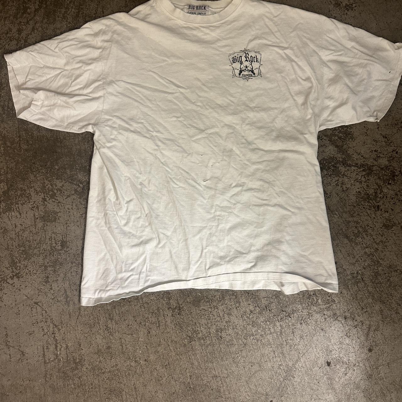 vintage graphic t shirt, no size tag but fits like a... - Depop