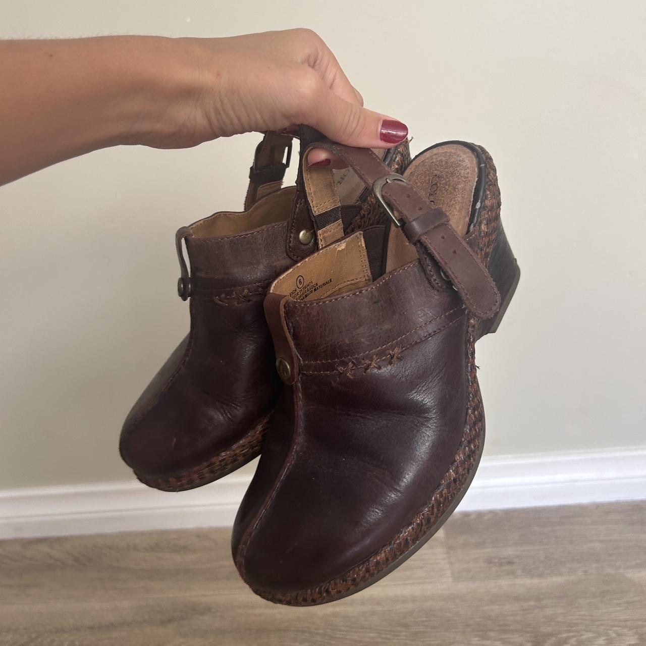vintage Colorado clogs🤎 these unique shoes are in... - Depop