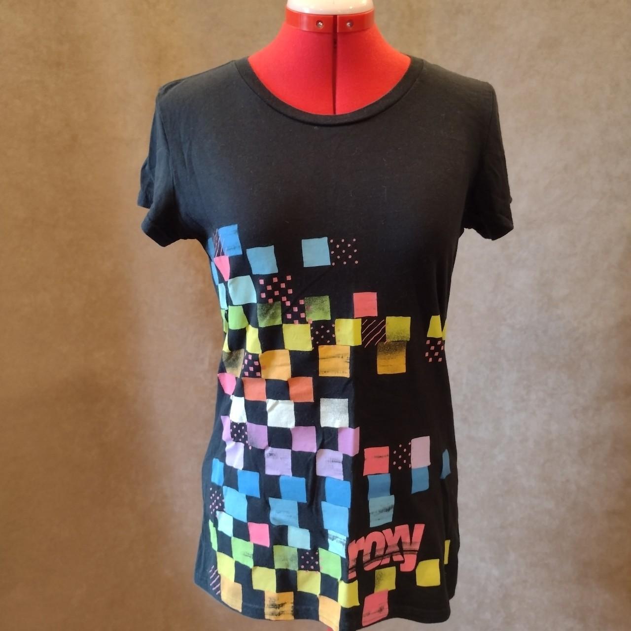 2010's Roxy Tee Black Roxy tee with vibrant neon... - Depop