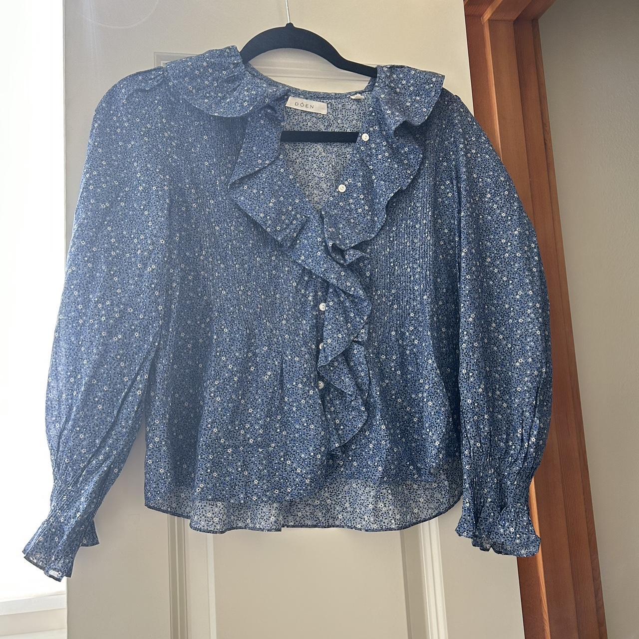 DÔEN Hardy Floral Top in Midnight Blue California... - Depop
