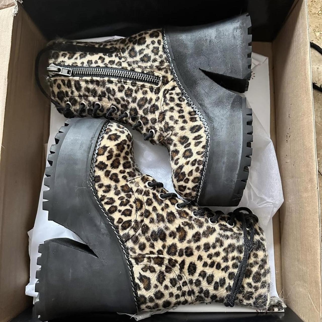 7 WIDE Fit Catty Animal Behavior Platform Boots.... | Depop