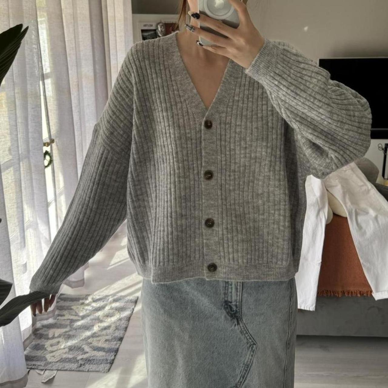 Mango Grey Ribbed knit cardigan Brand new with tag.... - Depop