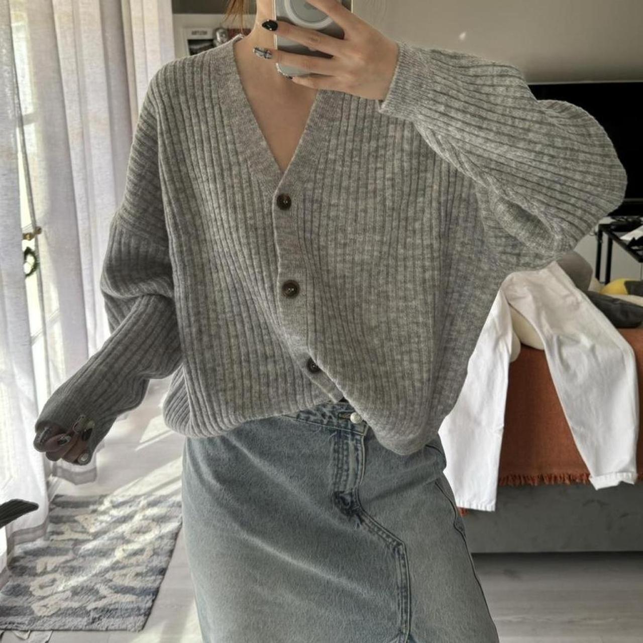 Mango Grey Ribbed knit cardigan Brand new with tag.... - Depop