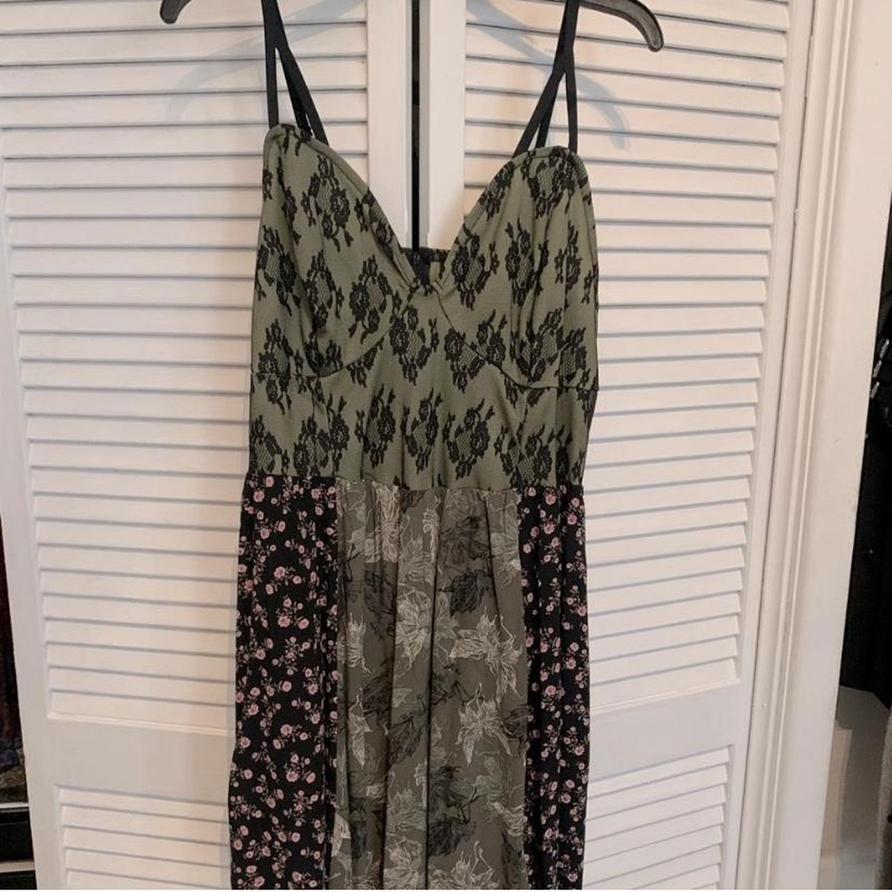 Hot Topic Fairy dress! So pretty and flowy. Worn... - Depop