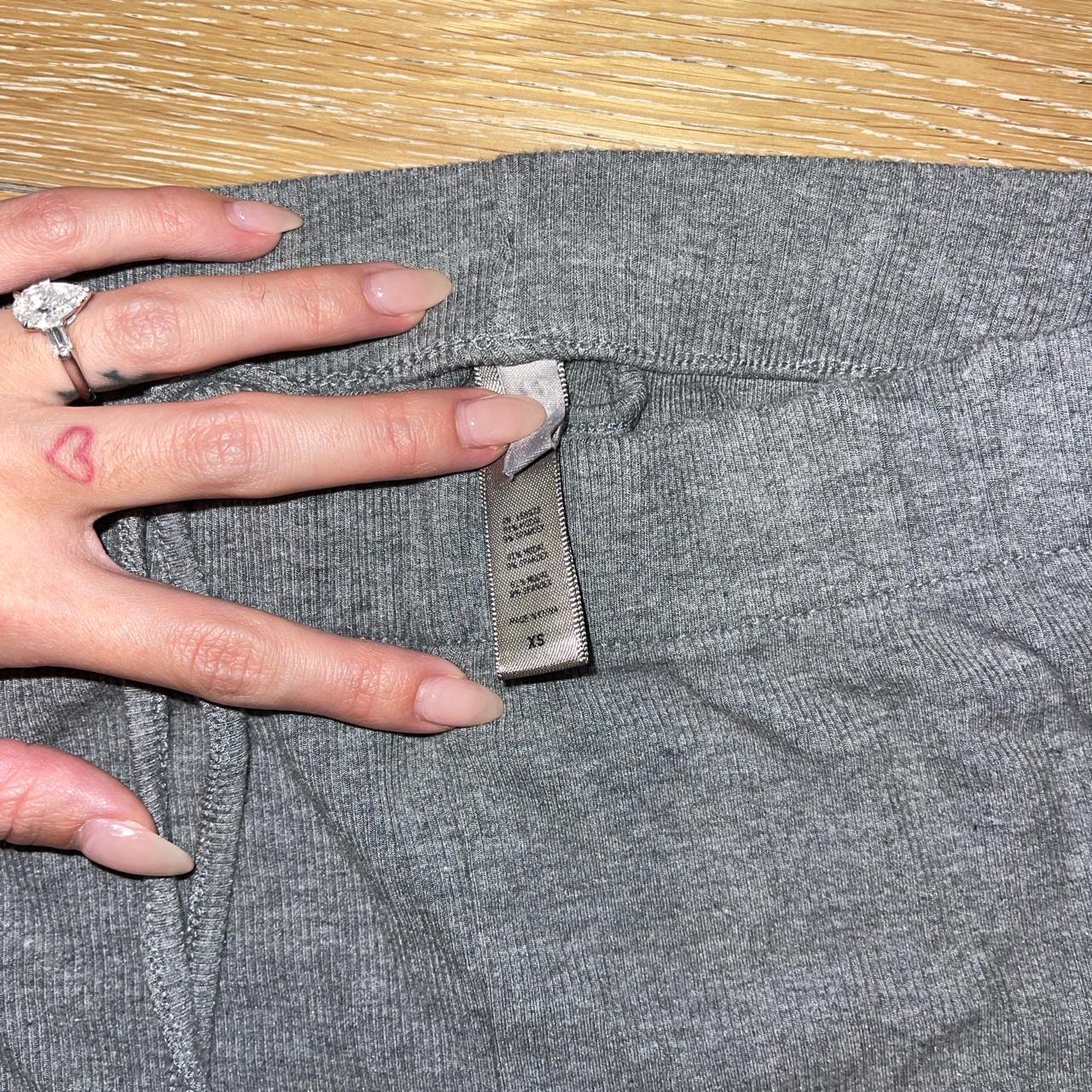 SKIMS SOFT LOUNGE SLEEP SET in Heather Grey size xs.... - Depop