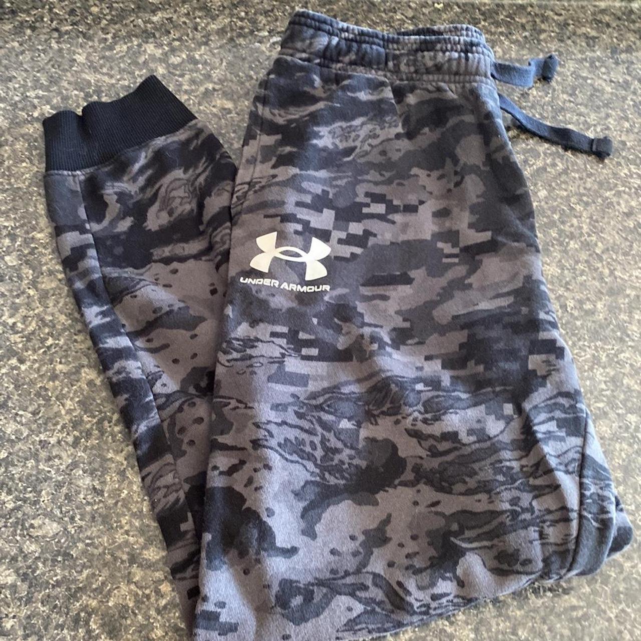 Under armour sweatpants - Depop