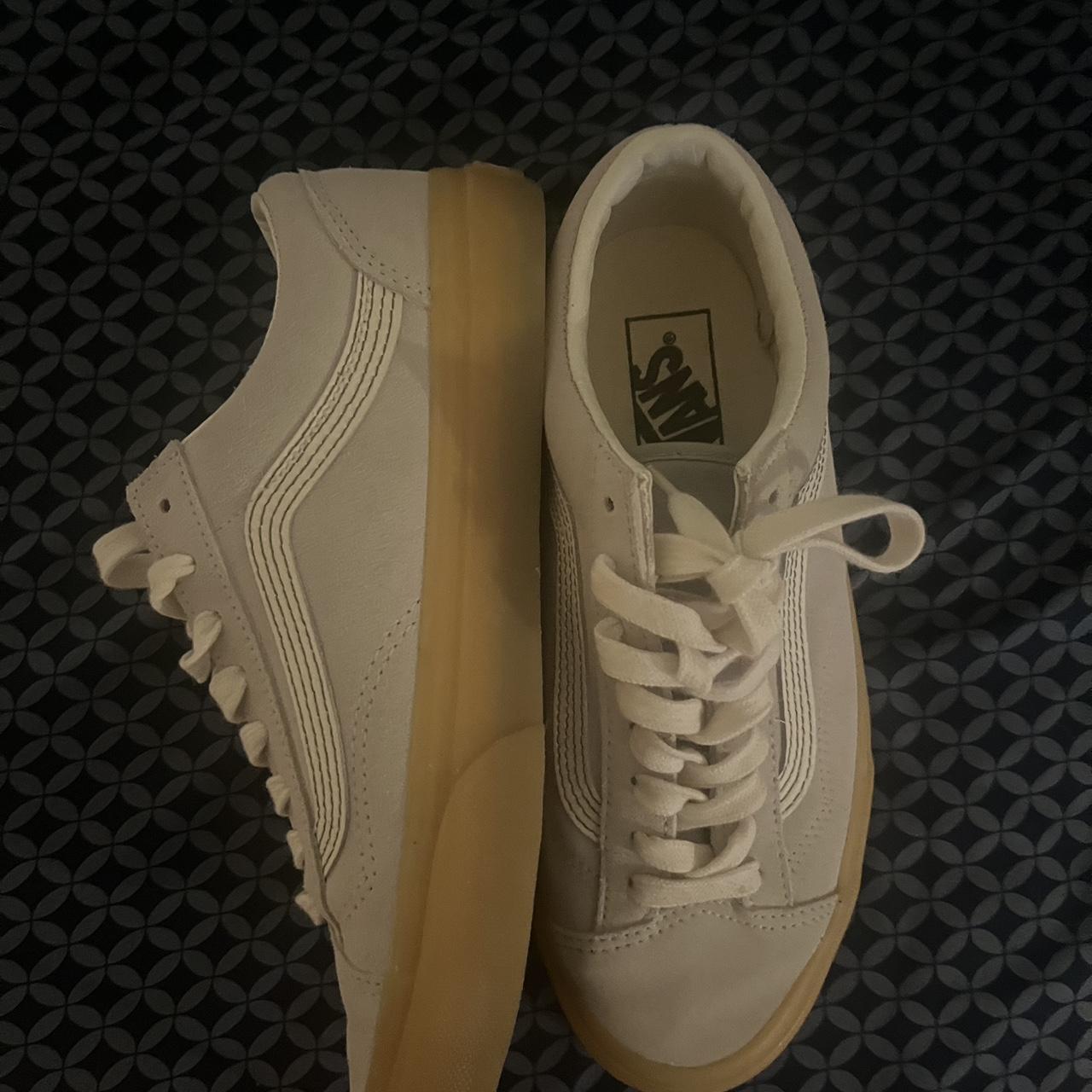 vans size 8 women’s - Depop