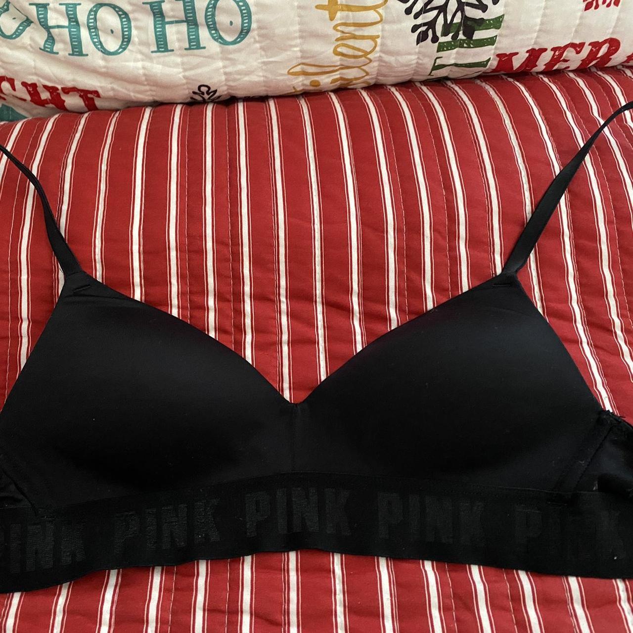 Wear Everywhere Wireless Lightly Lined Bra Size 32A... - Depop