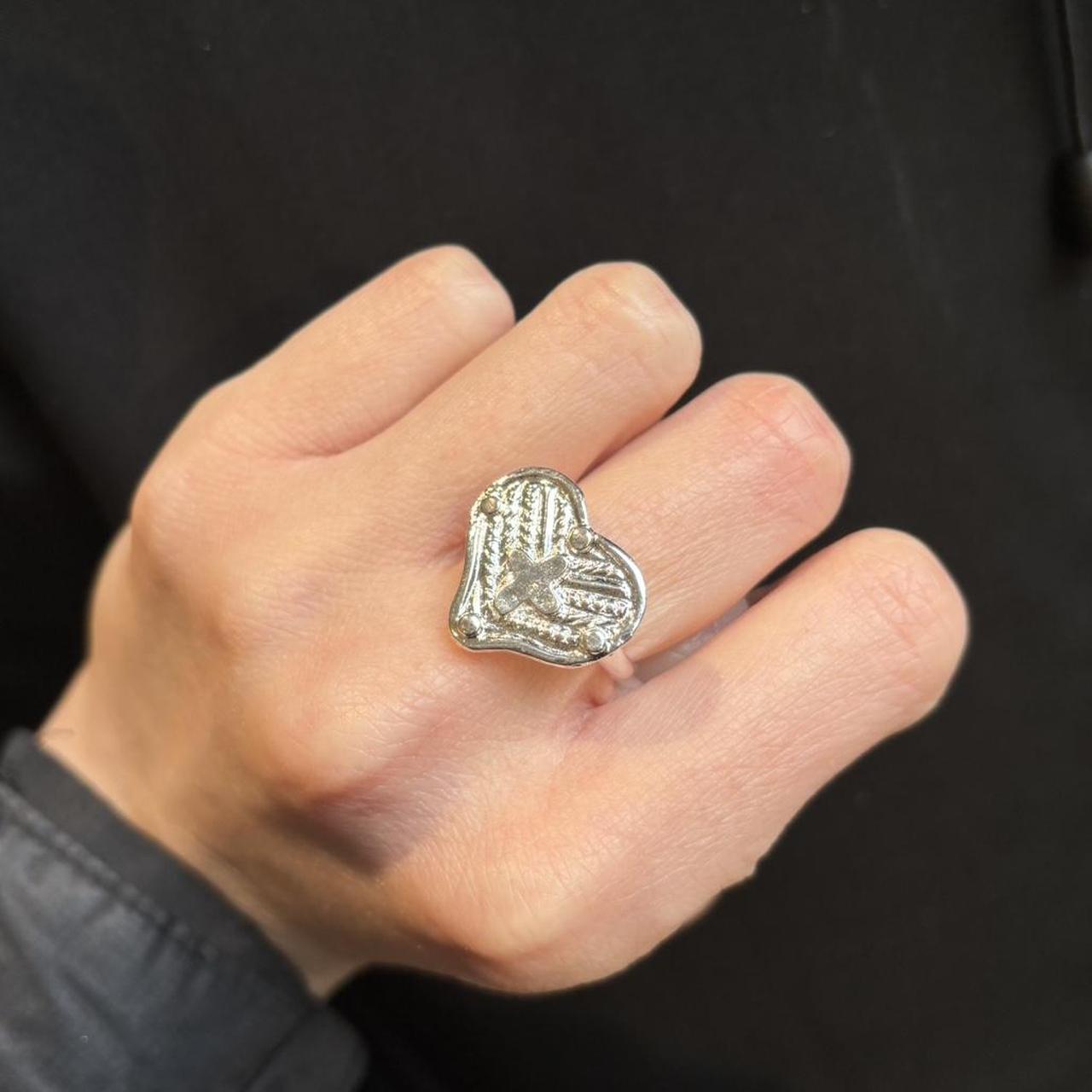 Amazing deadstock true vintage silver heart ring... - Depop