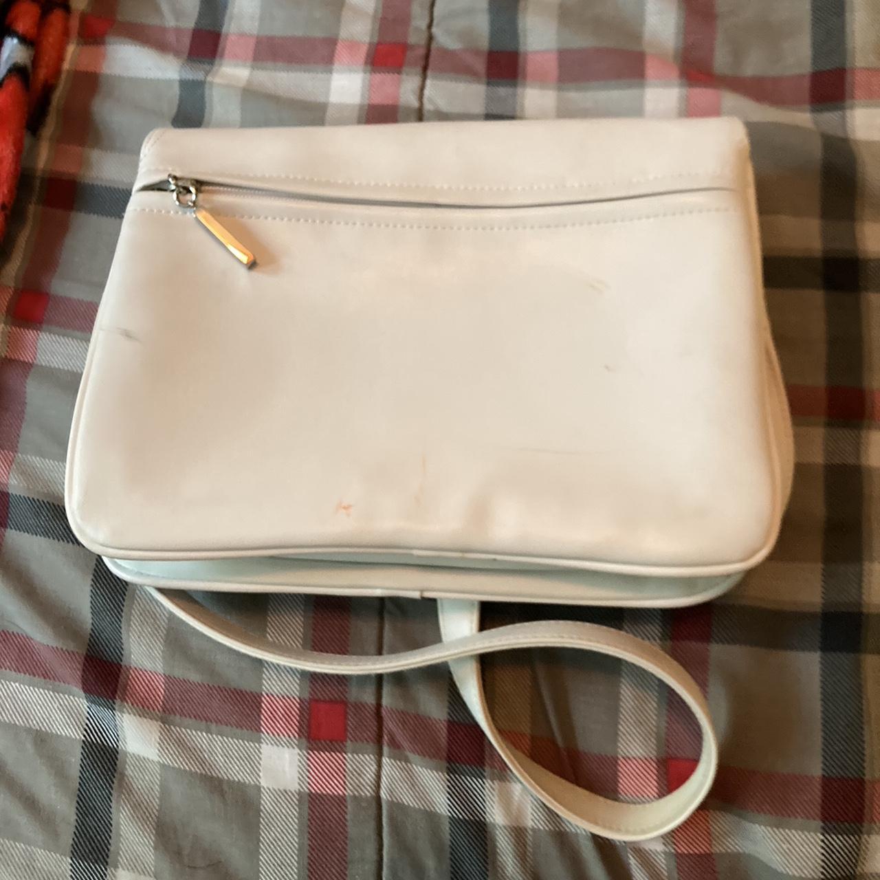 White villager bag - Depop