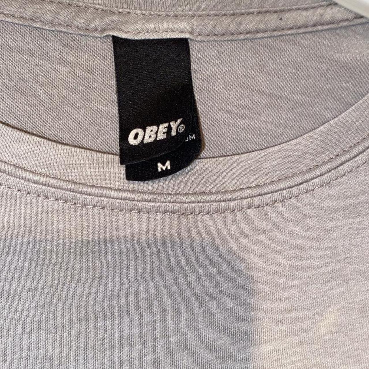 Obey light grey t shirt size M! - Depop