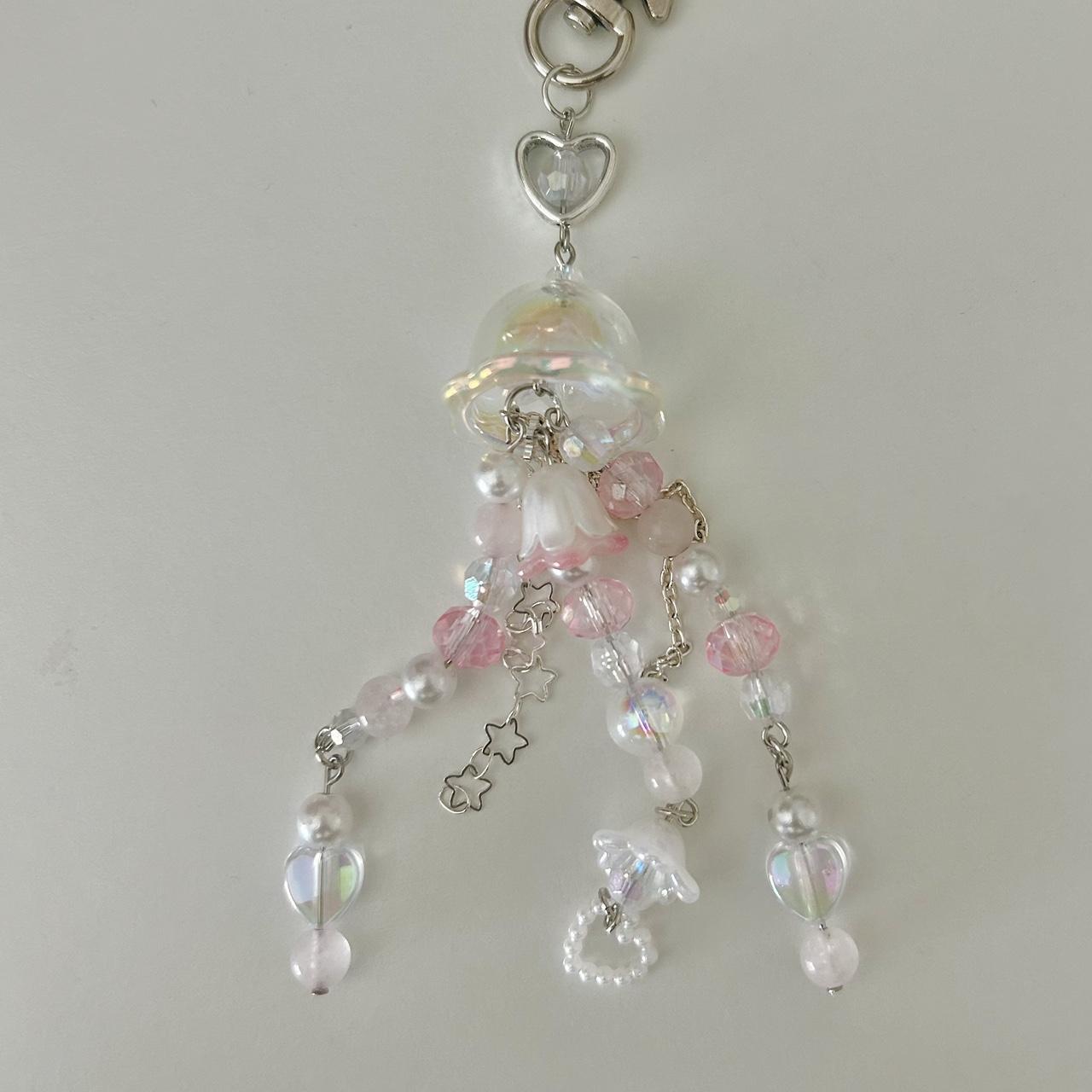 🎐 ⸝⸝ pink jellyfish keychain﹕੭ˎˊ˗ handmade by me... - Depop