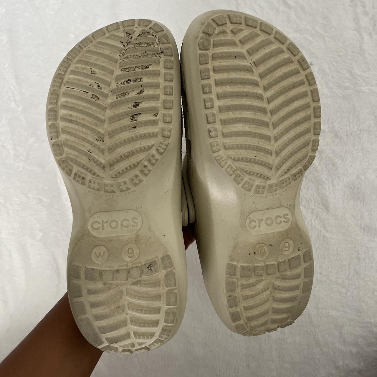 CREAM PLATFORM CROCS - Depop