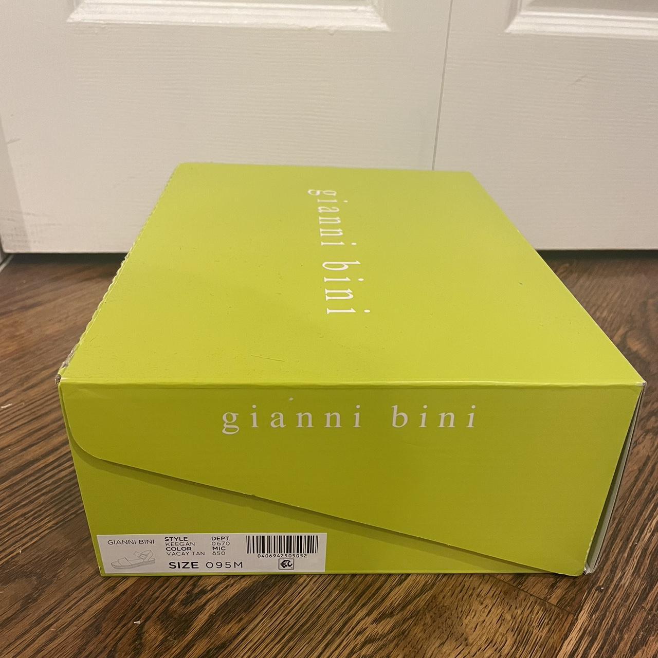 BRAND NEW Gianni Bini brown 1.5-inch platform... - Depop