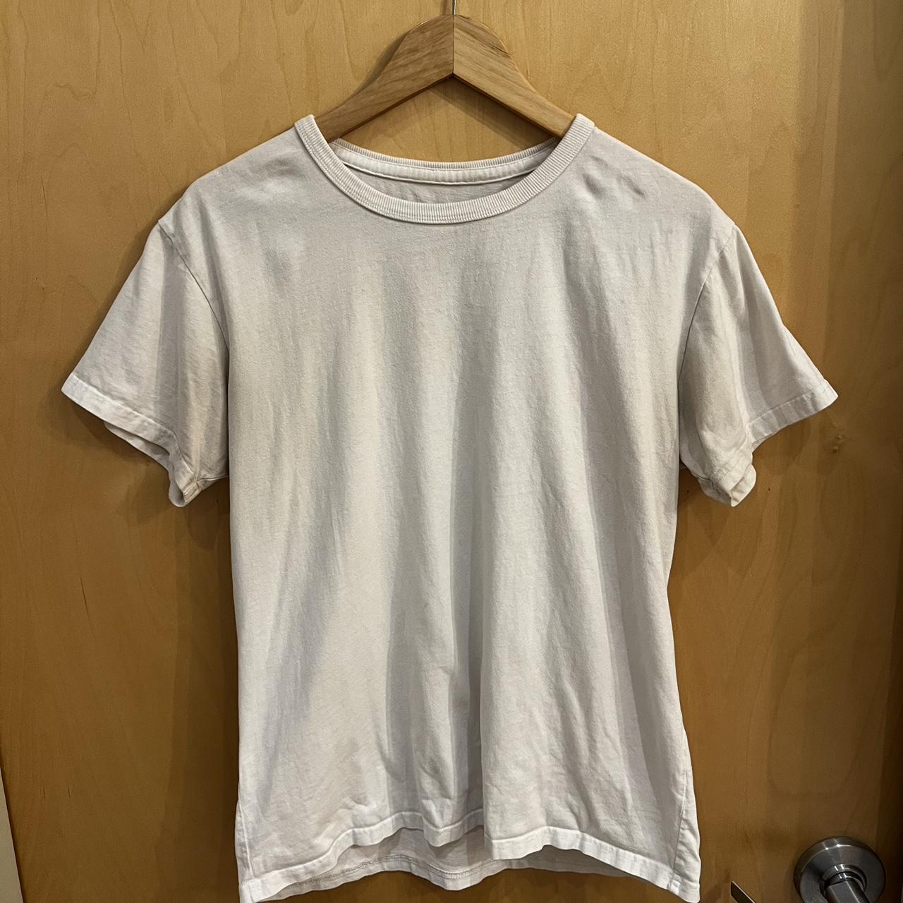 White Muscle Fit Basics T-Shirt - Depop
