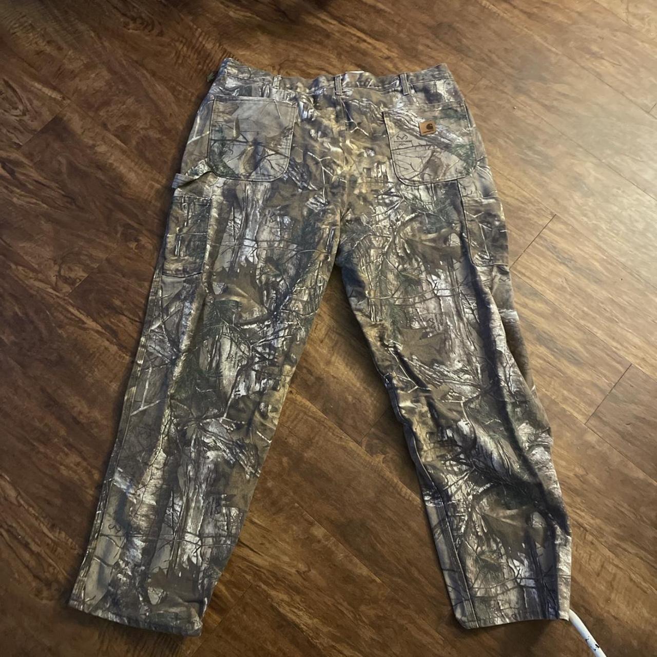 Camo REALTREE™ Carhartt pants 42x30 Fit as... - Depop