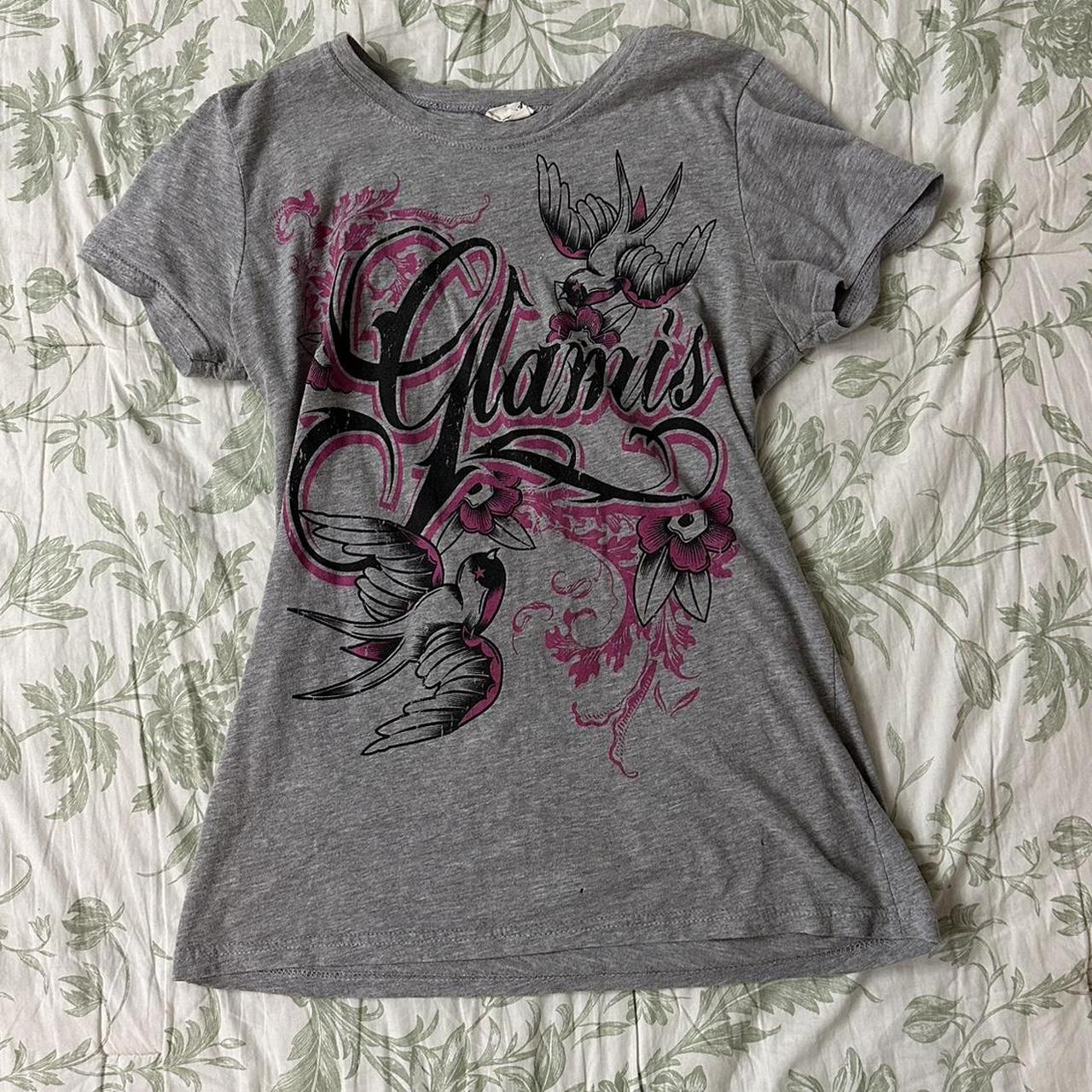 ⚜️M/L 2000s graphic T-Shirt -worn a few times -2... - Depop